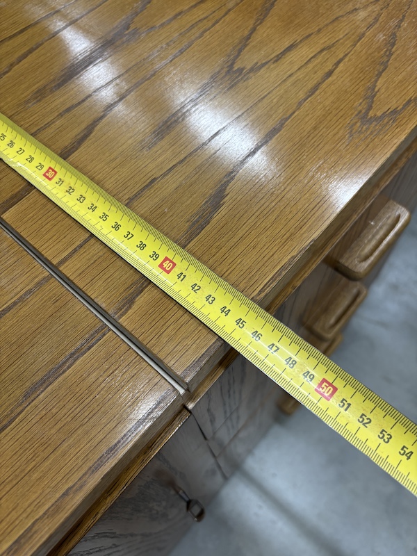 Vintage kast met naaimachine - Snuffelmarkt Lentjheuvel